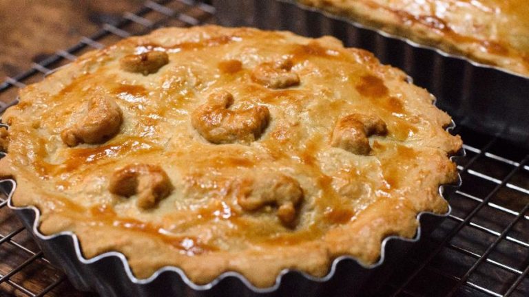 Torta de Frango Caipira 02 • Receitas | Peeters Place