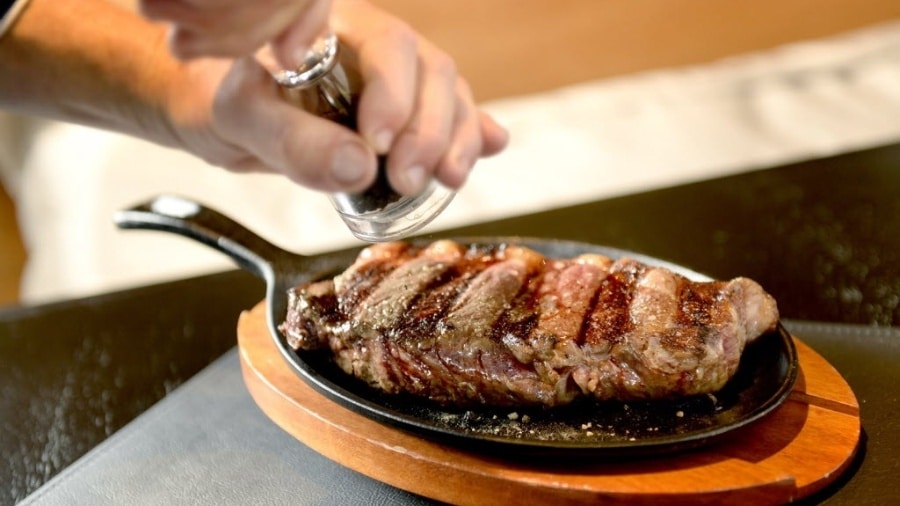 Chorizo de Kobe Beef • Receitas | Peeters Place